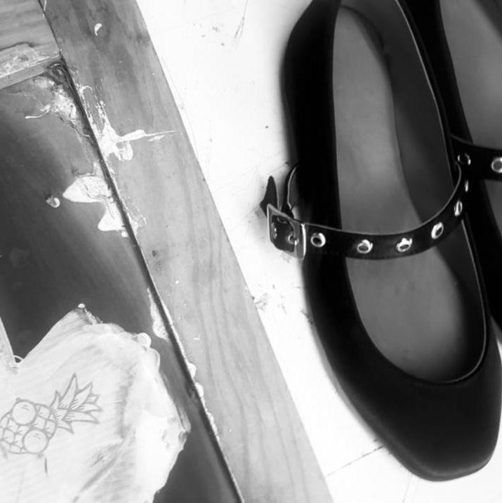 LOS RECIÉN LLEGADOS – Pinayapple